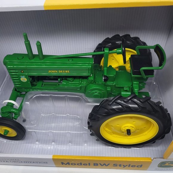 John Deere ERTL | Toys | John Deere Toy Tractor Bw Style Ffa Tractor 16 ...